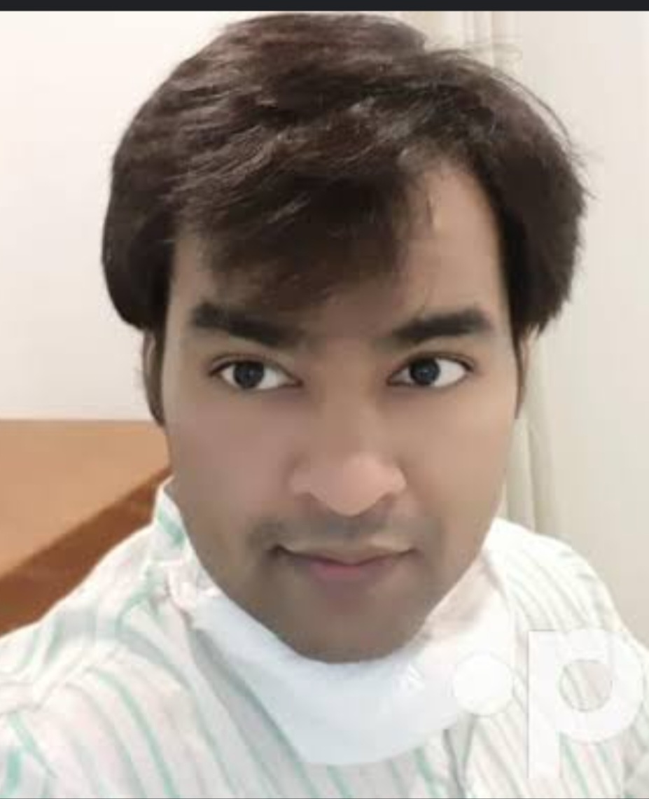 Book Dermatologist Appointment. Book Doctor Counsultaion of Dr. Ashish Khare - Dermatologist.